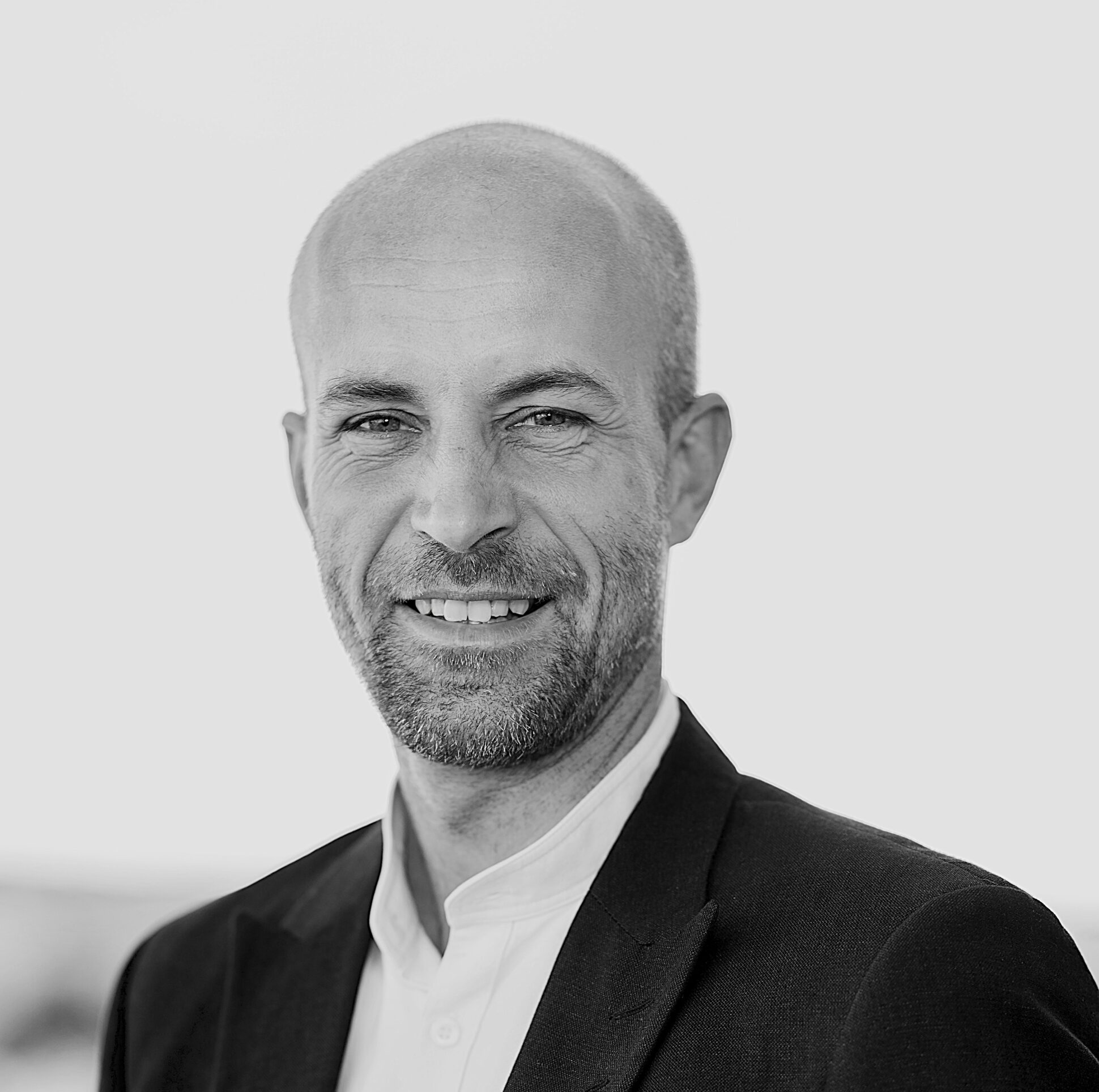 Thomas Larsen Archives - Aros Business Academy